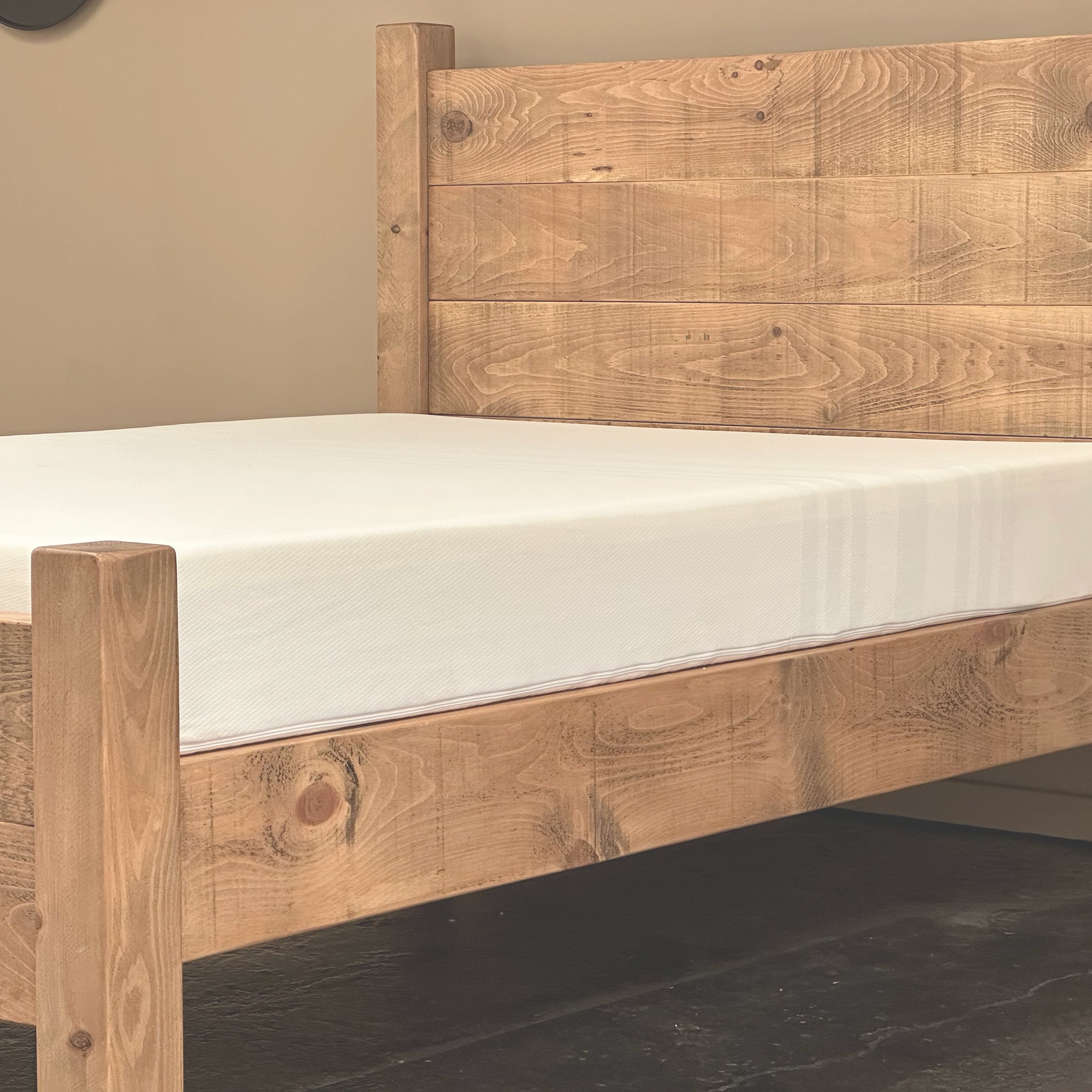 Memory Comfort Mattress – Willen Rose