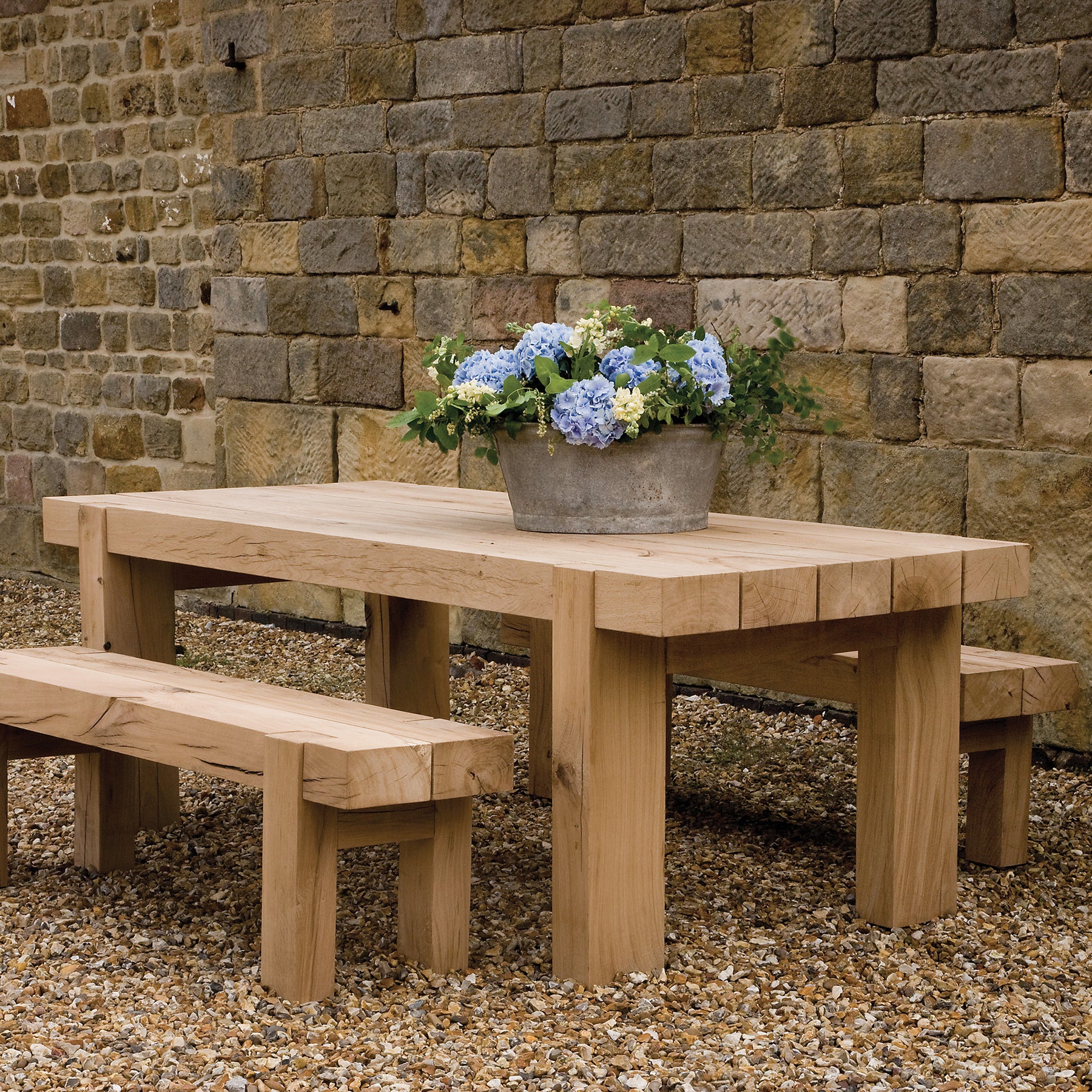 Oak Beam Outdoor Table and Benches Set – Willen Rose
