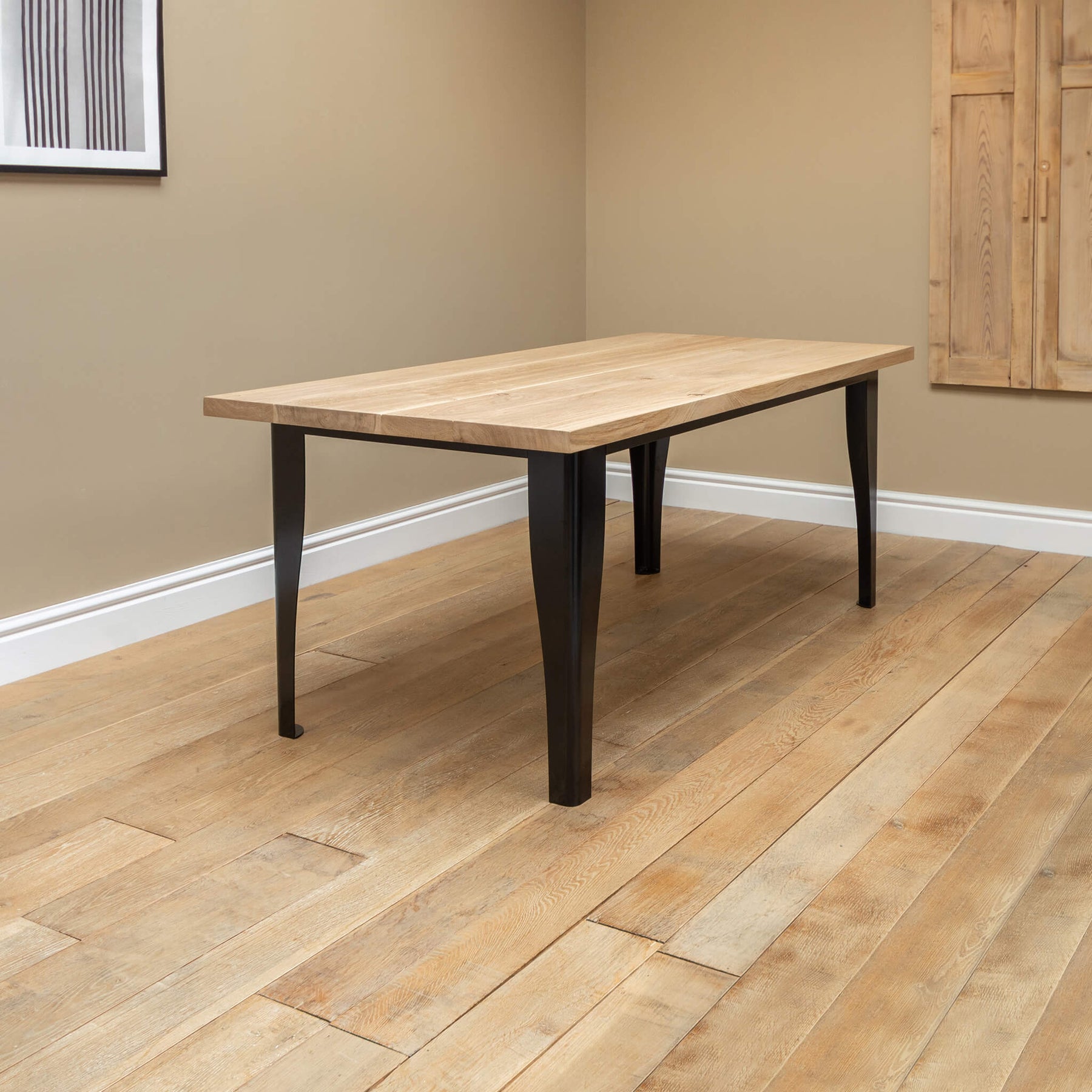 Solid Oak Dining Table with Black Rolled Metal Base – Willen Rose